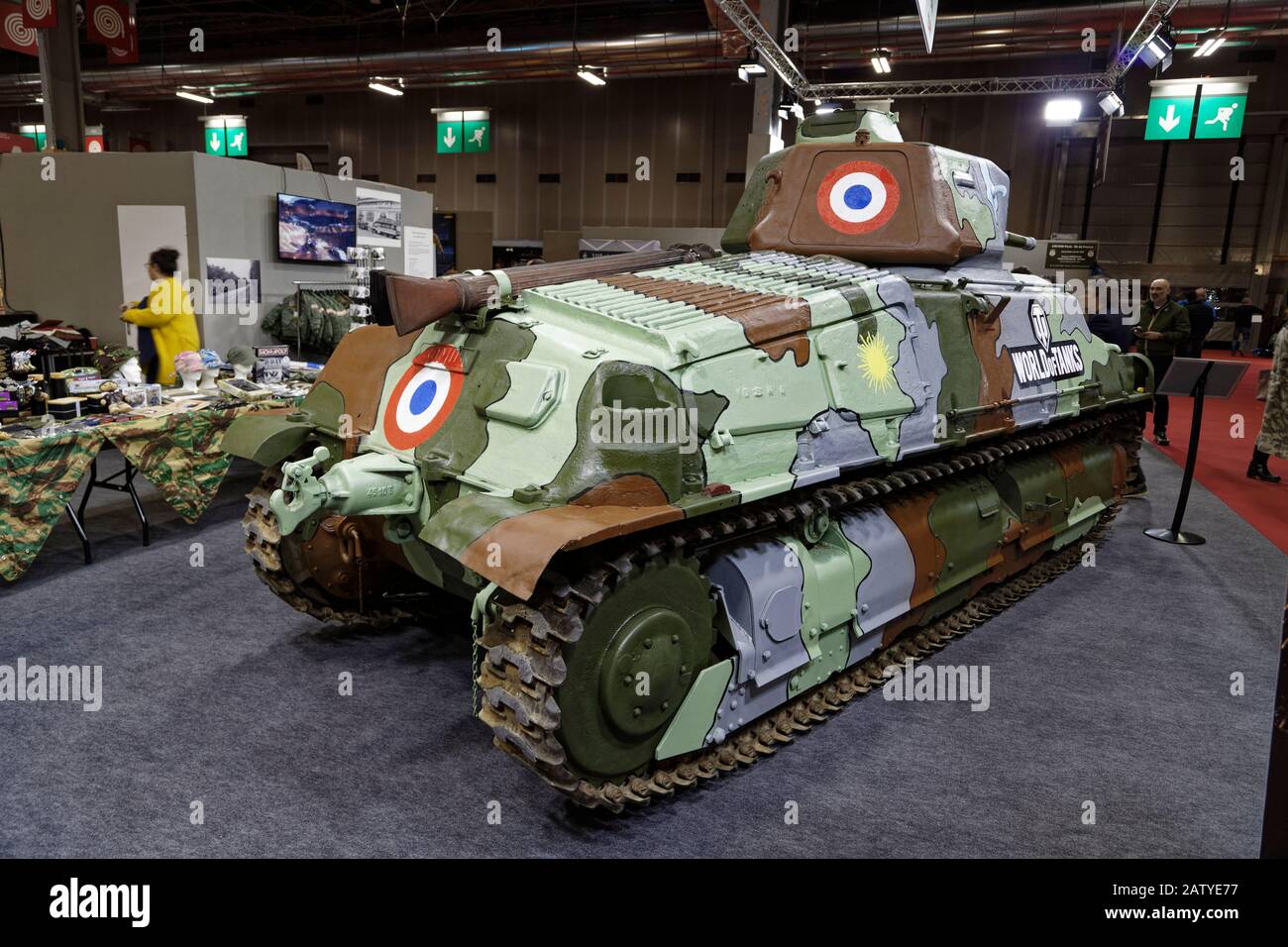 Classic car engine oil system hi-res stock photography and images - Alamy