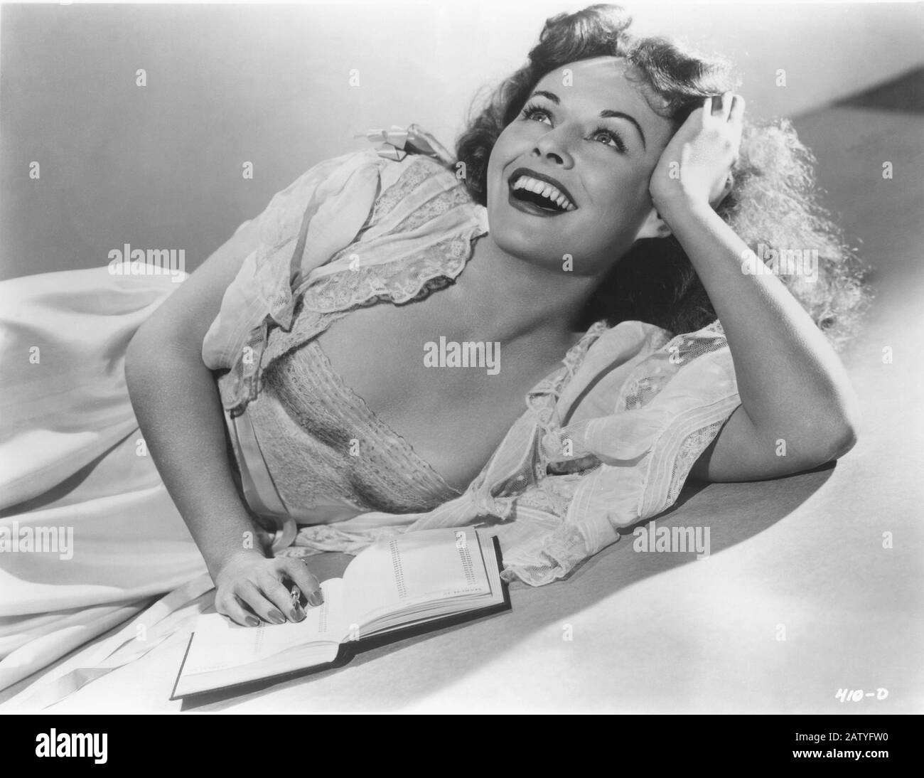 Paulette Goddard Hot