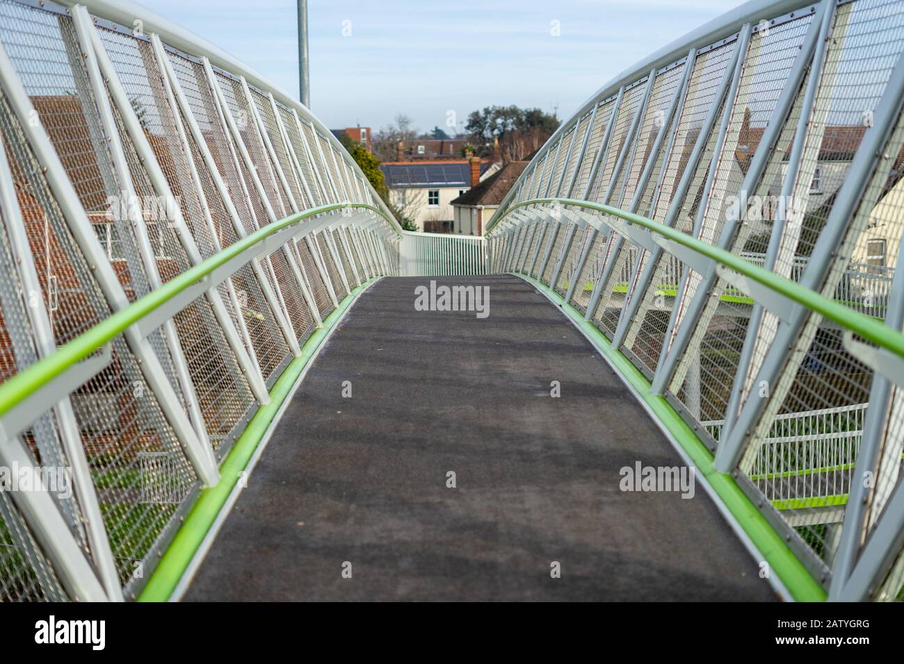 Modern bridges hi-res stock photography and images - Alamy