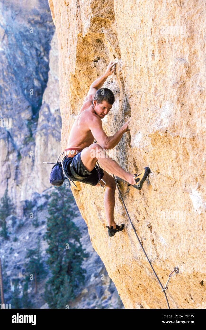 Smith Rock Climber Oregon High Resolution Stock Photography and Images ...