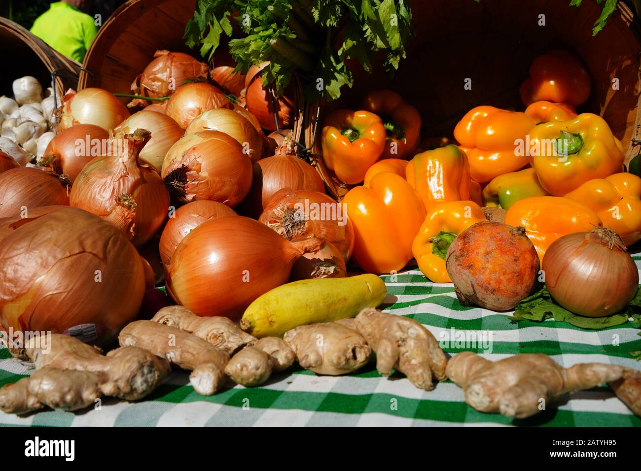 Colorful fresh vegetable produce at a farmers market Stock Photo - Alamy