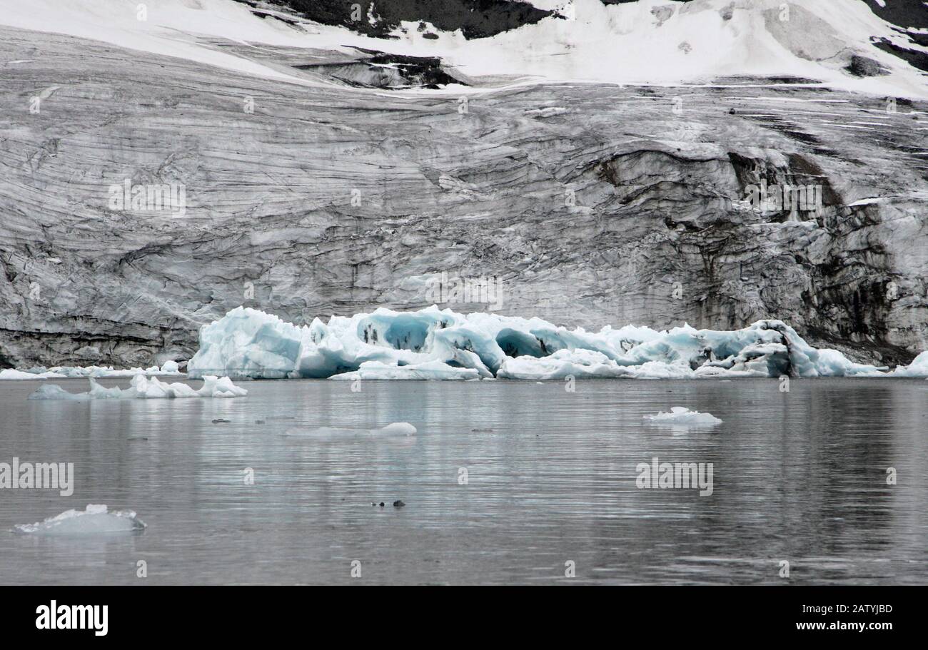 Glacial erosion and deposition hi-res stock photography and images - Alamy