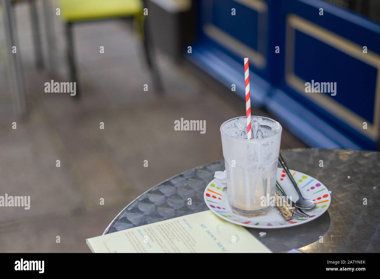 Finished milkshake hi-res stock photography and images - Alamy
