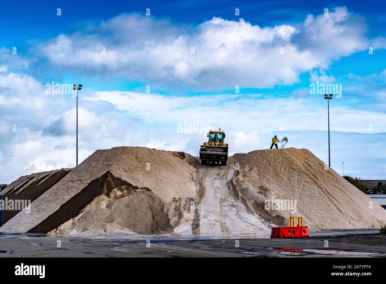 Industrial stores hi-res stock photography and images - Alamy