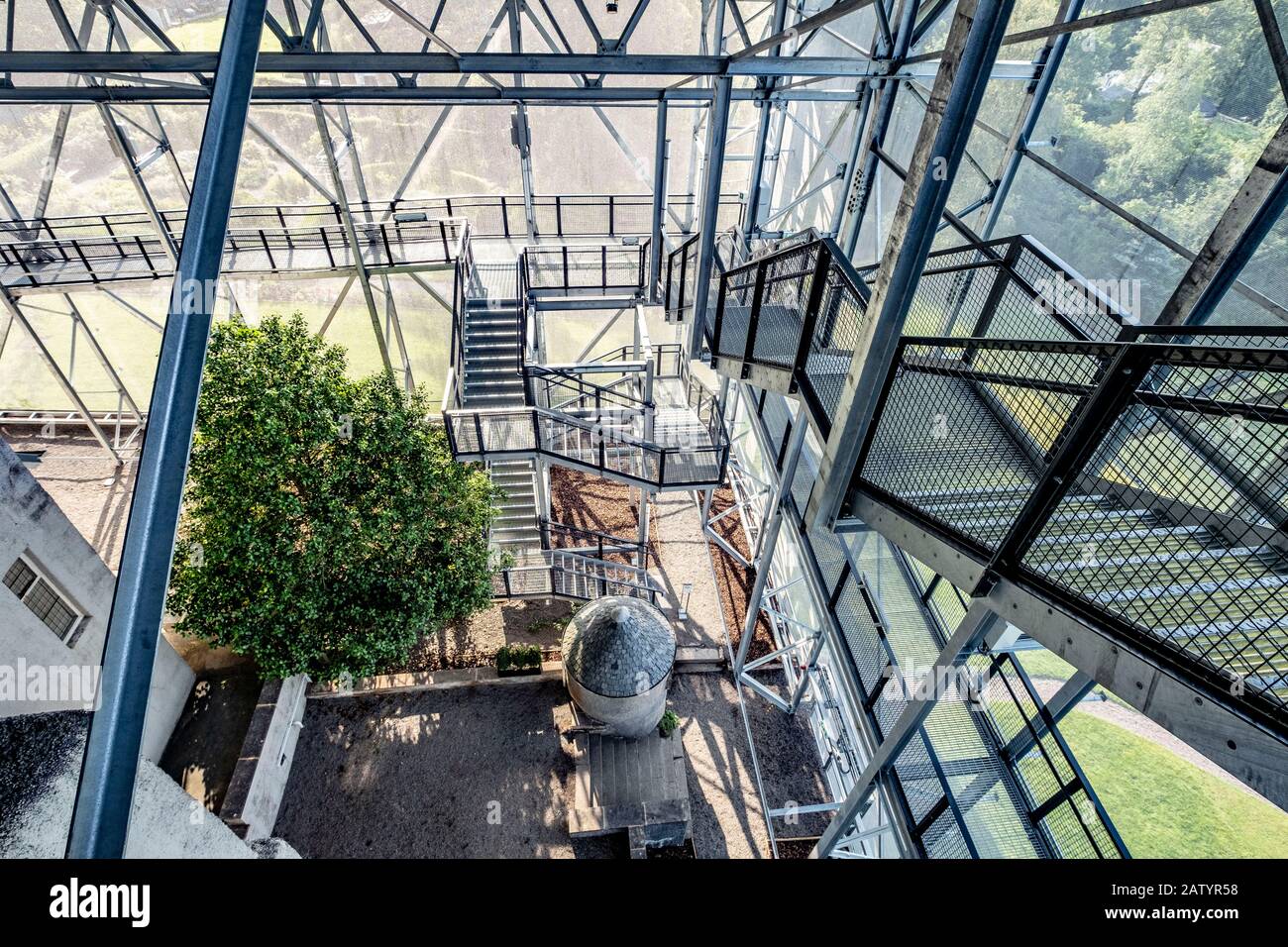 Viewing platforms hi-res stock photography and images - Alamy