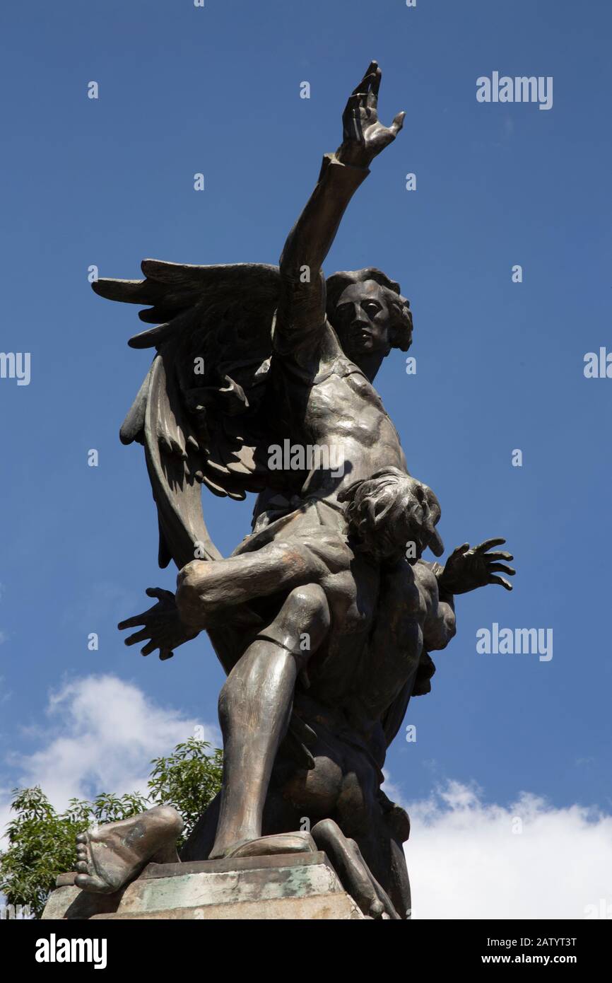 Beethoven sculpture hi-res stock photography and images - Alamy