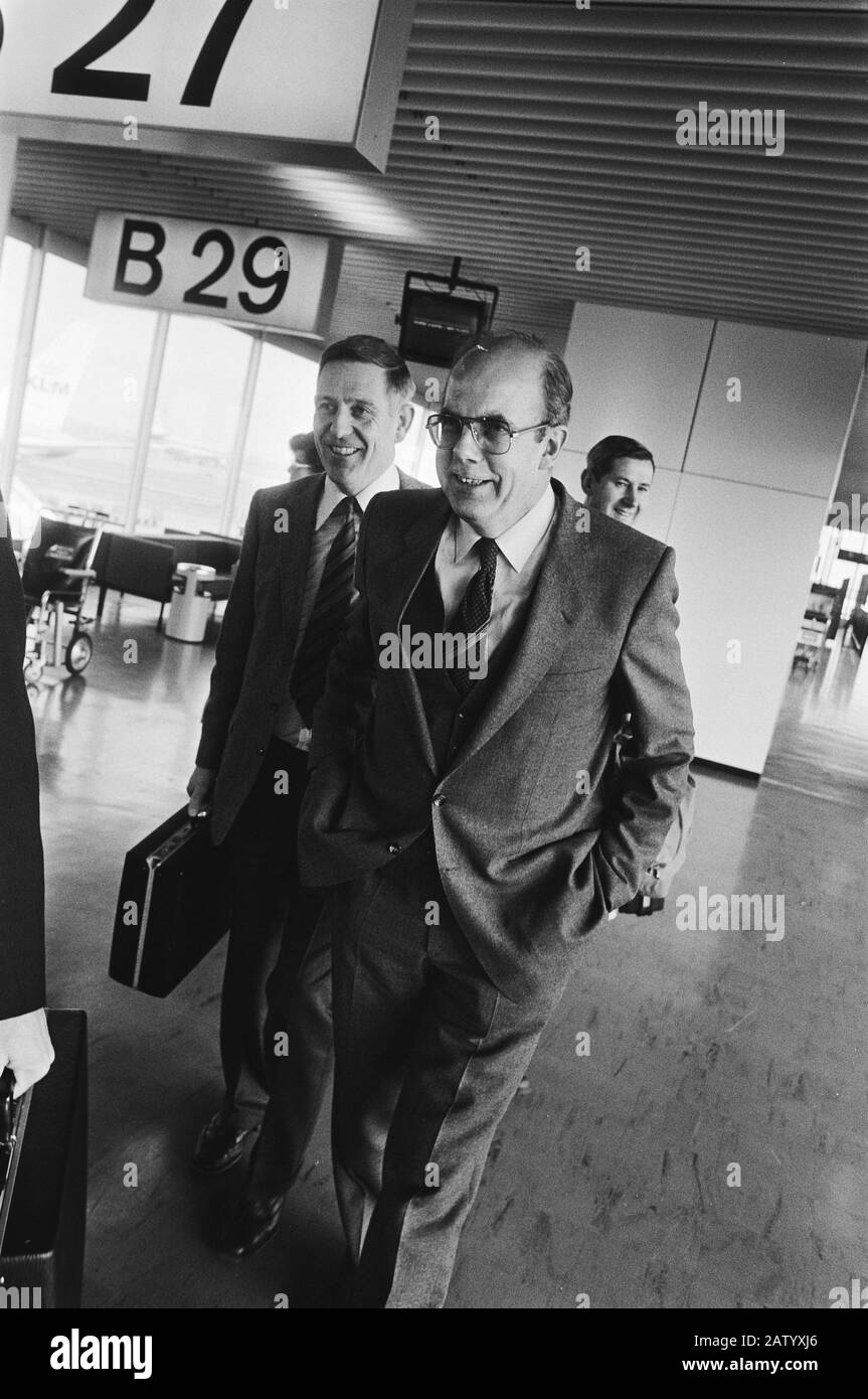 Dutch detachment united nations Black and White Stock Photos & Images ...