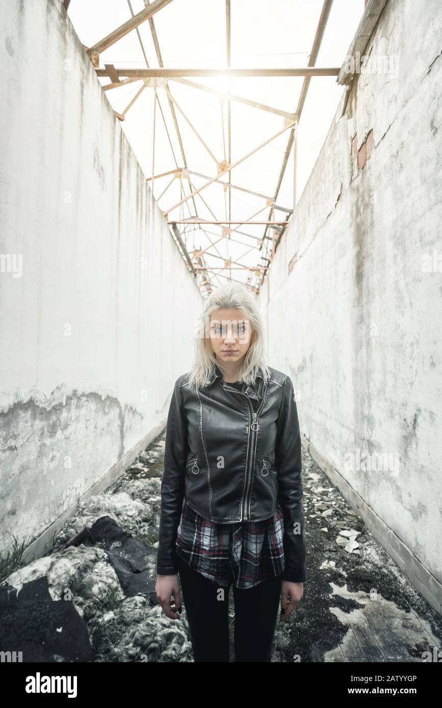 Cyberpunk ruin hi-res stock photography and images - Alamy