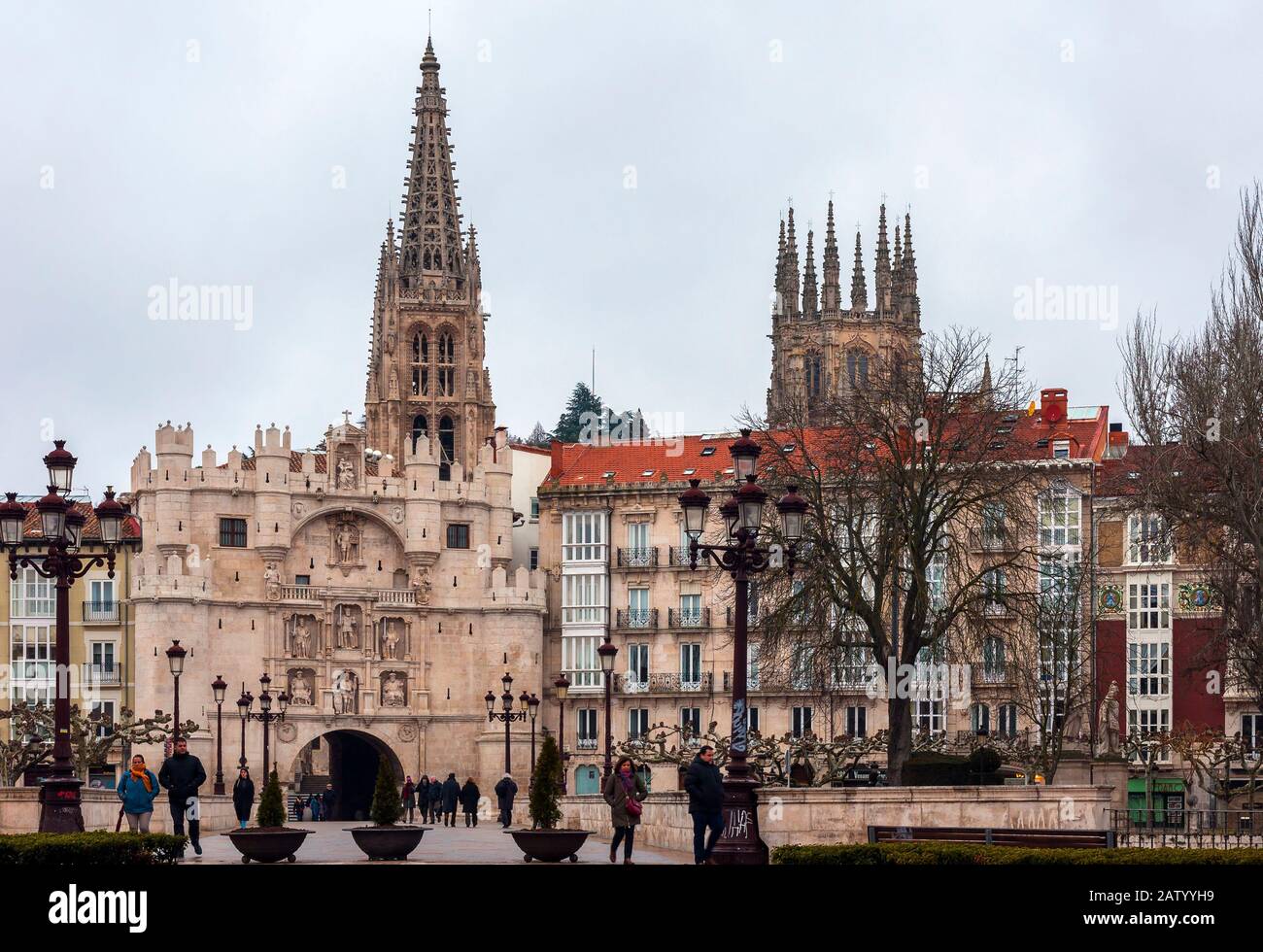 Catedral y puerta de Santa María. Burgos. Castilla León. España Stock ...