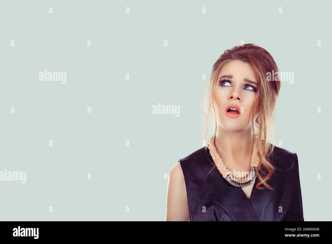 Confused. Closeup portrait grumpy annoyed unhappy young woman customer ...