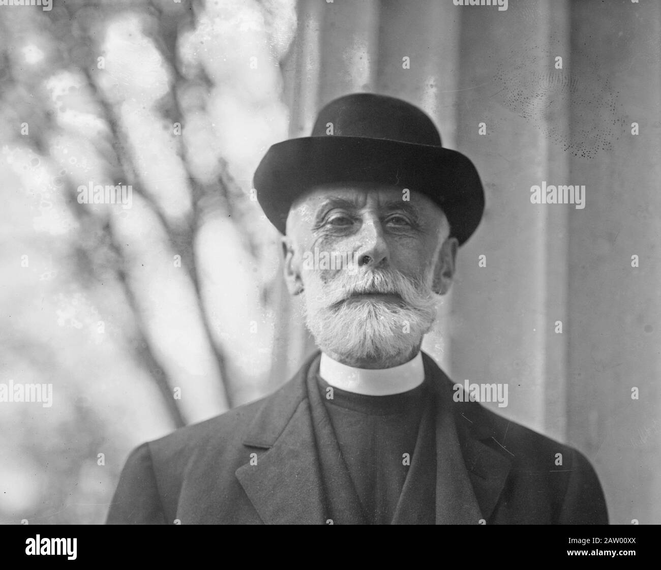Dr. Alexander Hamilton [between ca. 1910 and ca. 1915] Stock Photo - Alamy