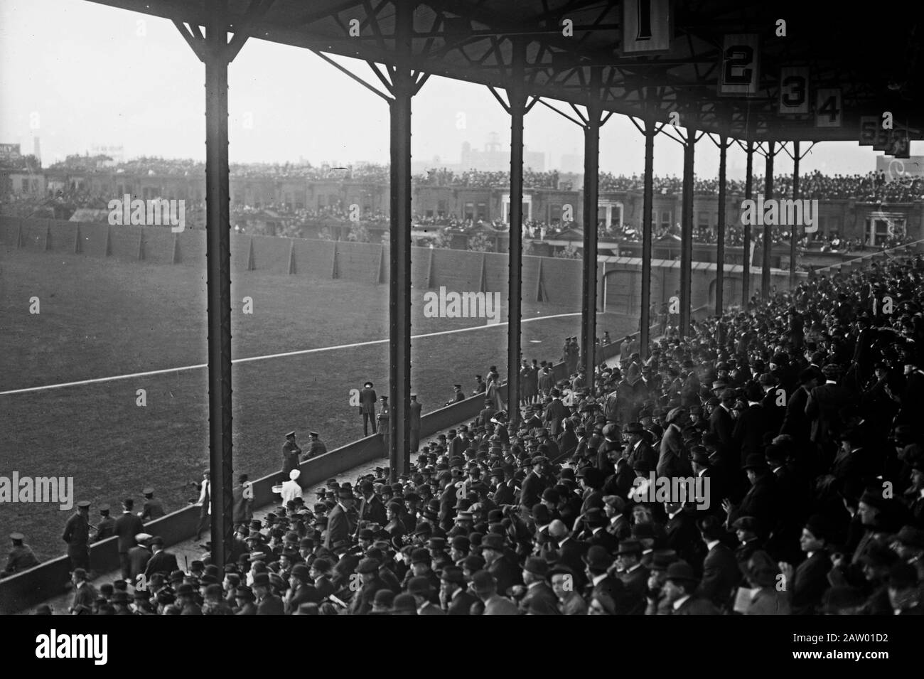 1913 world series shibe park hi-res stock photography and images - Alamy