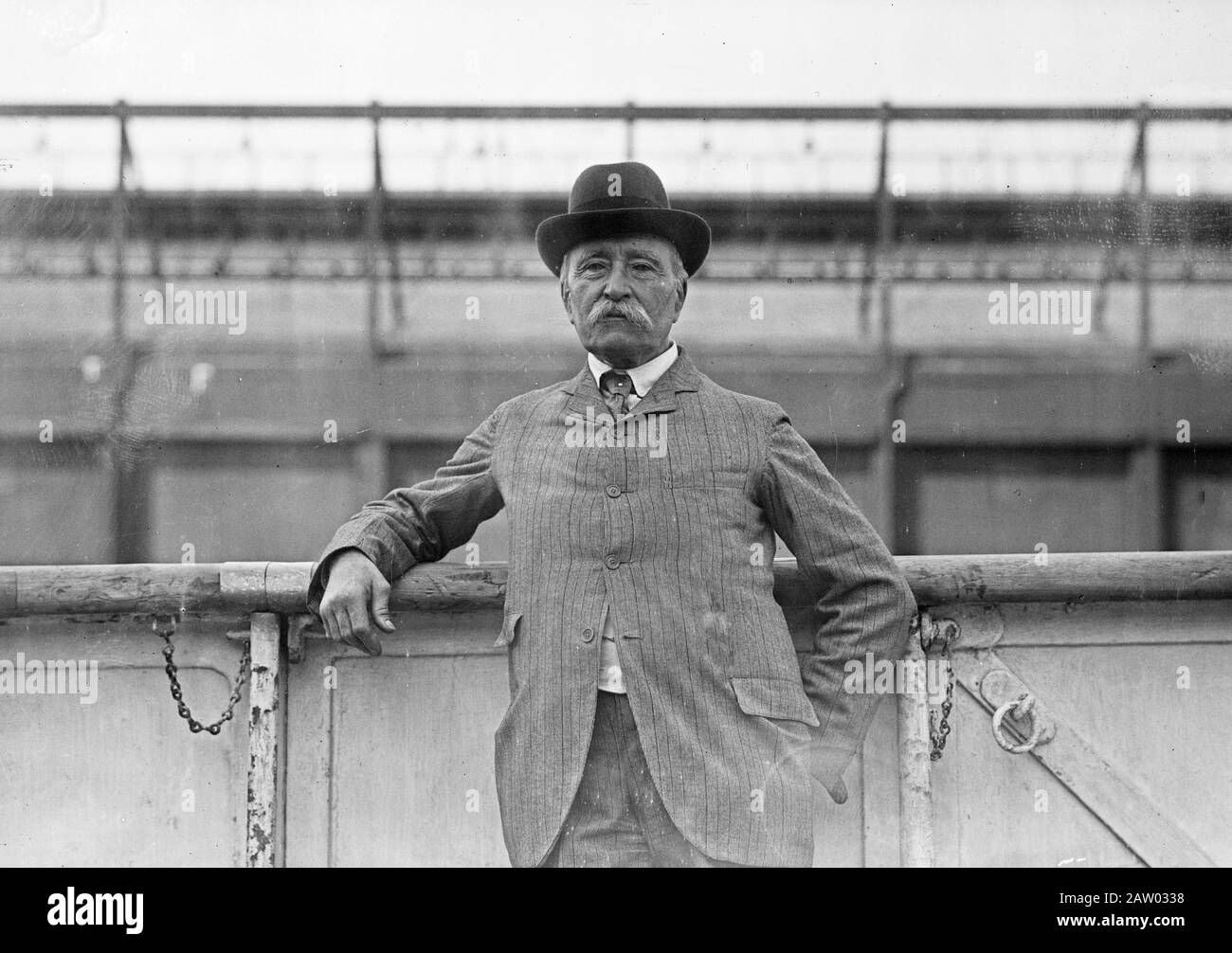 Fitz george hi-res stock photography and images - Alamy