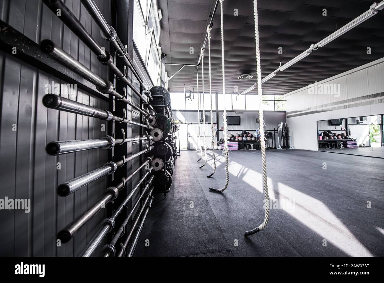 crossfit gym exercise and equipment Stock Photo - Alamy
