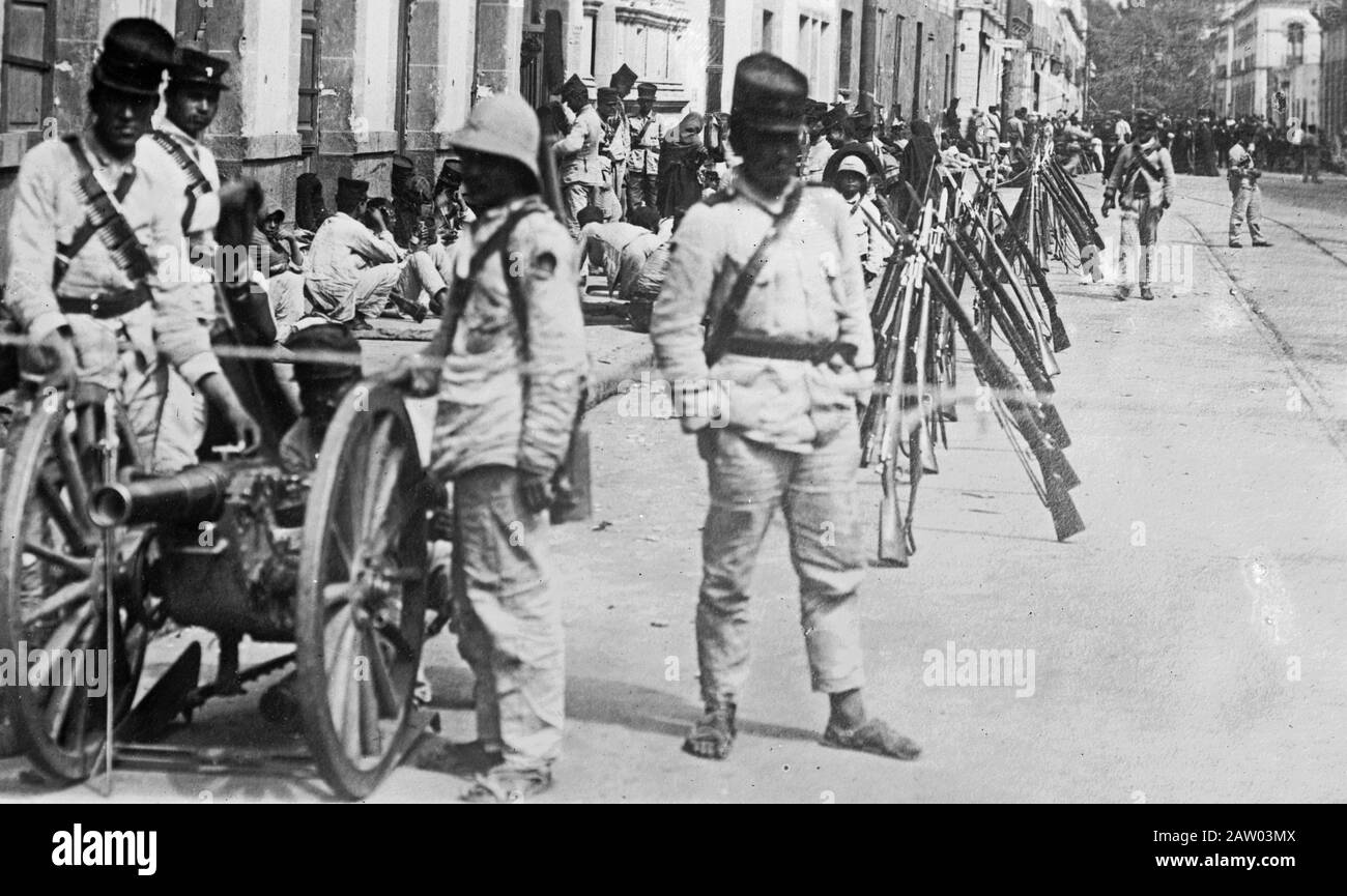 Mexican revolution 1910s hi-res stock photography and images - Alamy