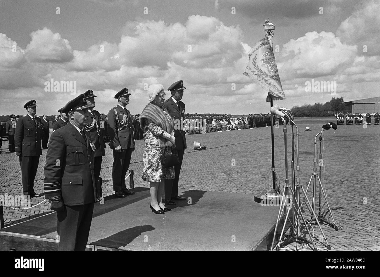 Queen gives priority to Air Force, delivery of priority Date: May 19 ...