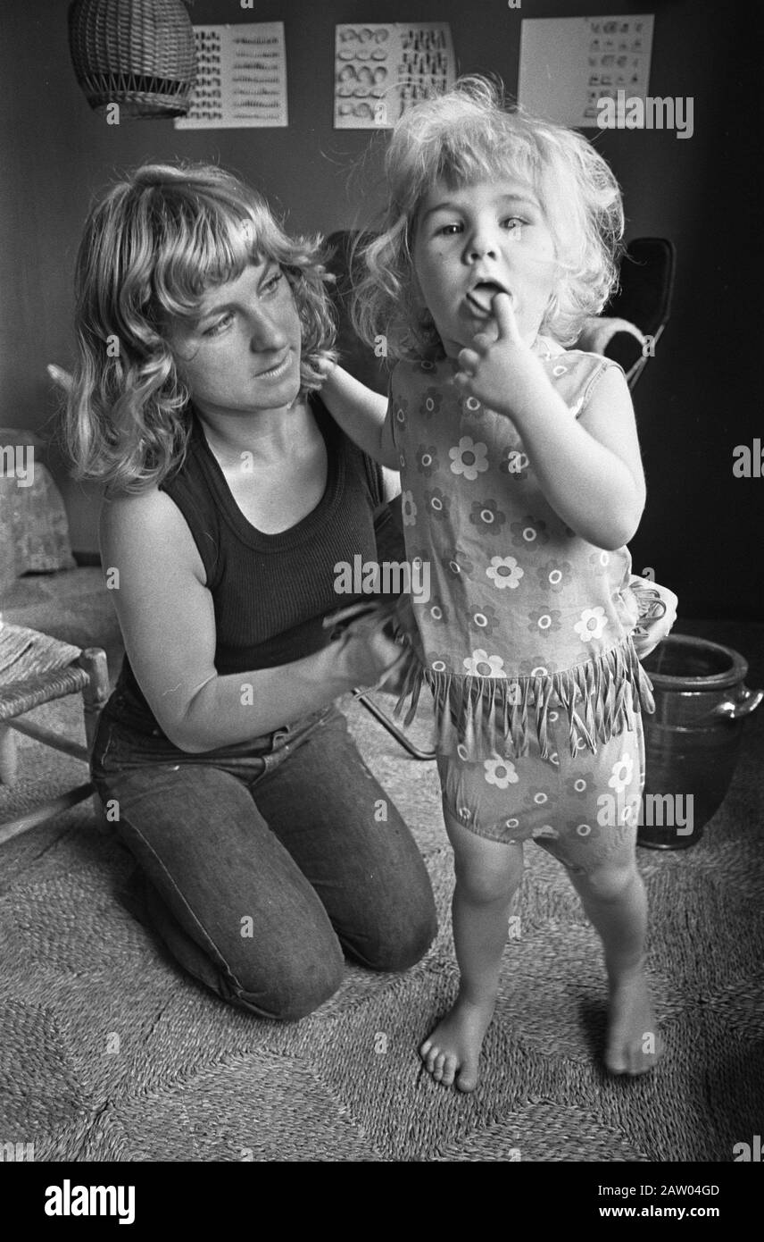 Safety mother child Black and White Stock Photos & Images - Alamy