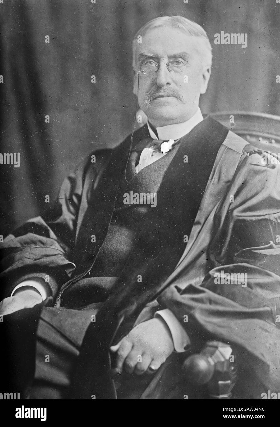New york judge 1900s hi-res stock photography and images - Alamy