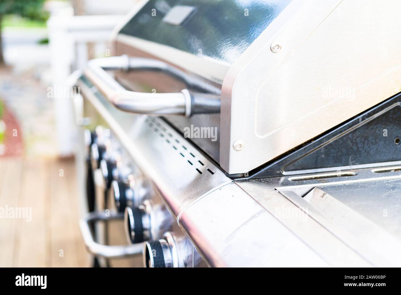 Outdoor gas grill knobs hi-res stock photography and images - Alamy
