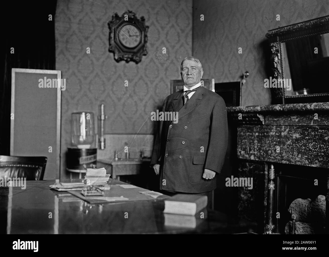 Patrick e mccabe hi-res stock photography and images - Alamy