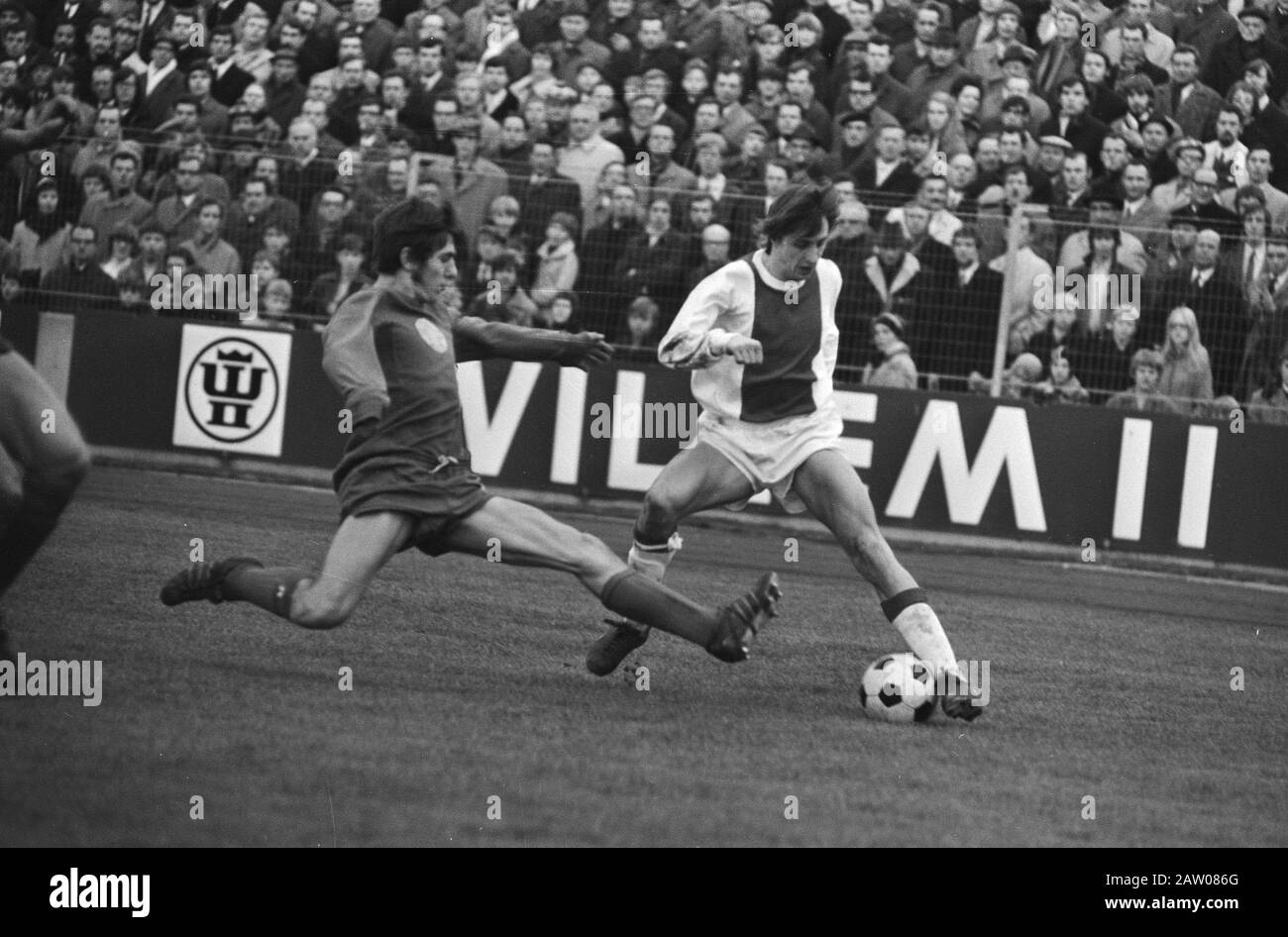 Ajax 1971 football cruyff hi-res stock photography and images - Alamy