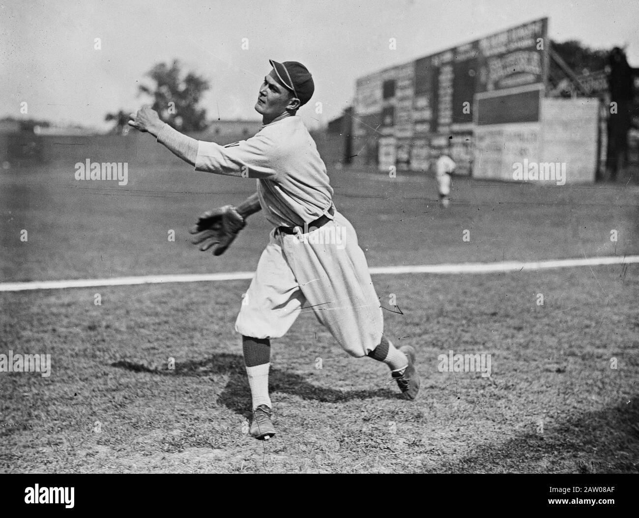 Baseball player Gilbert "Lefty" Schegg, Washington AL ca. 1912 Stock ...