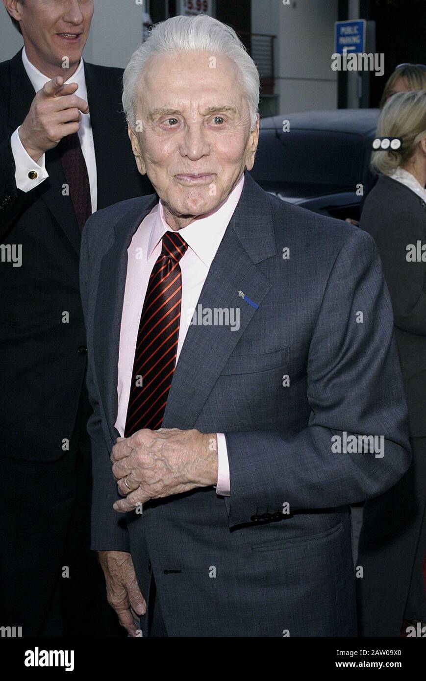 Kirk douglas last hi-res stock photography and images - Alamy
