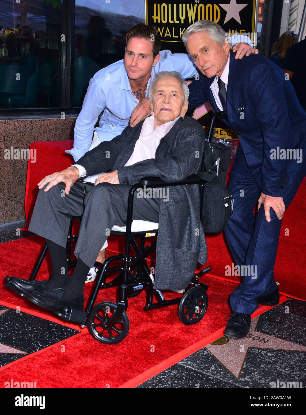 Los Angeles, USA. 06th Nov, 2018. Michael Douglas star 153 son Cameron ...