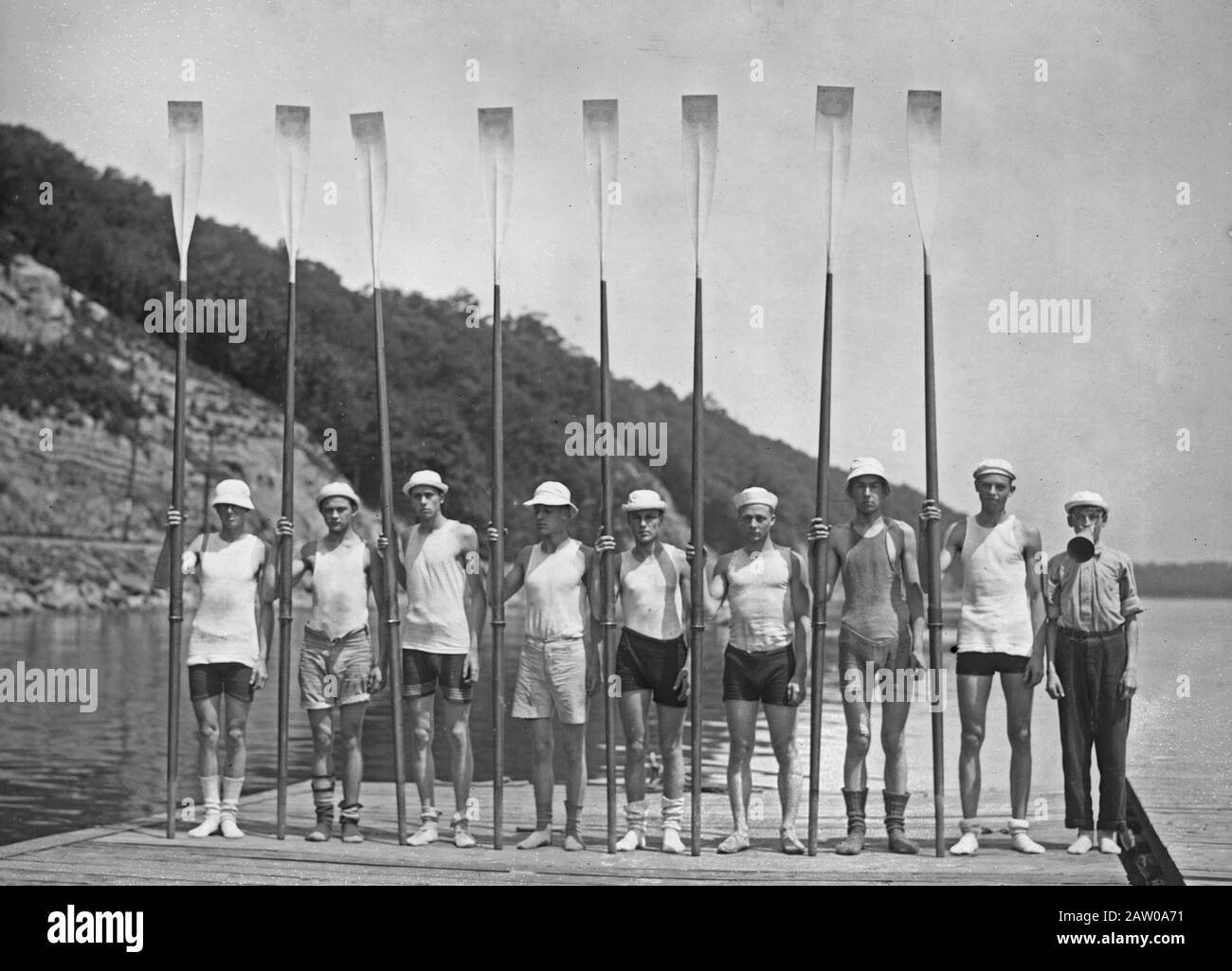 Columbia university rowing team hi-res stock photography and images - Alamy