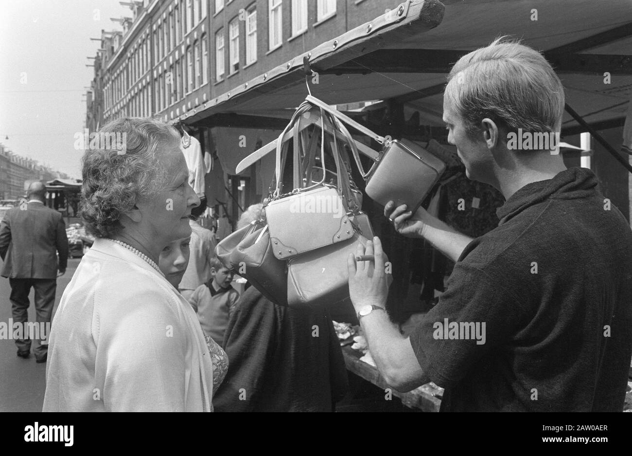 Famous former athlete hi-res stock photography and images - Alamy