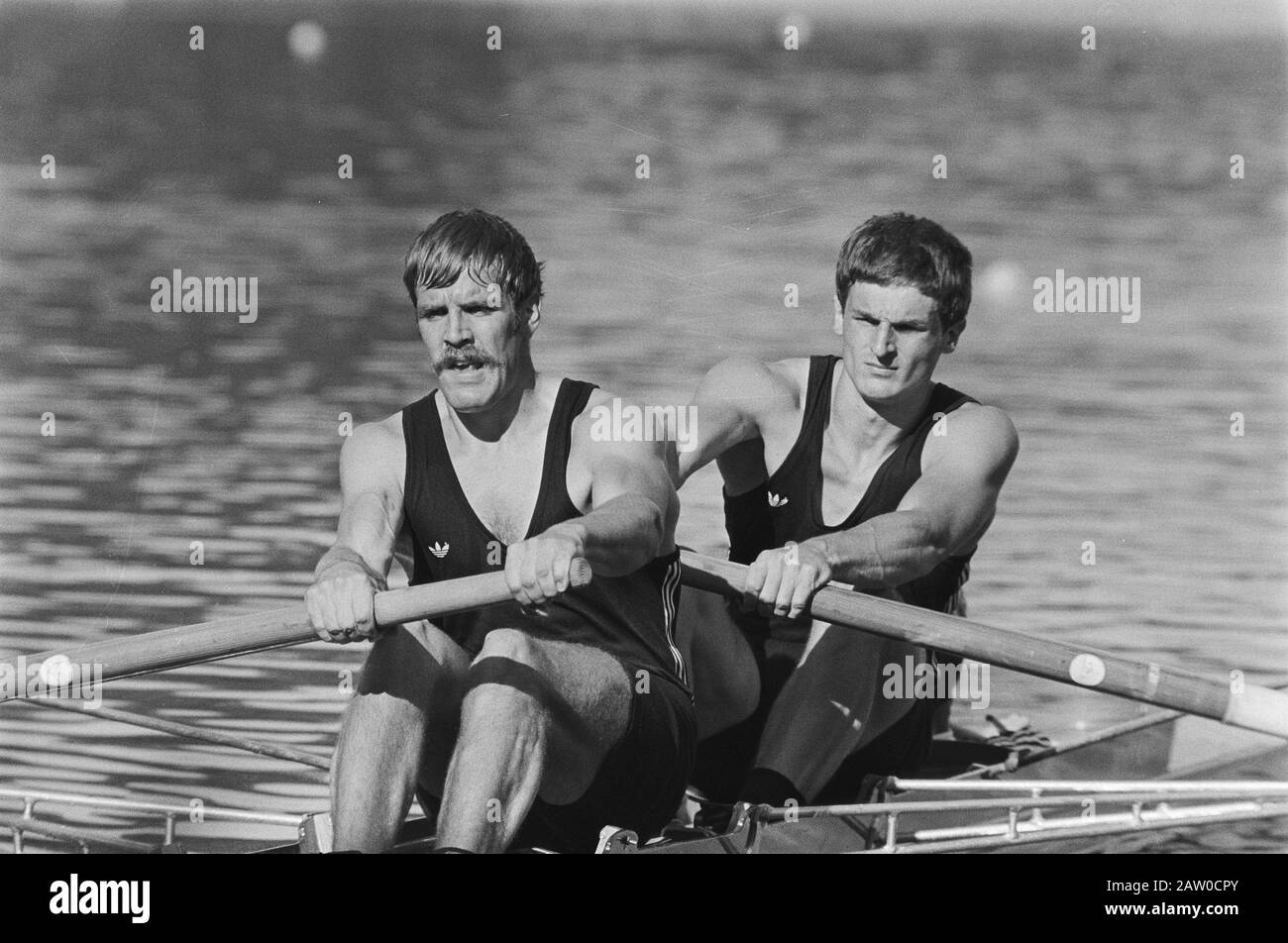 National rowing championships at the Bosbaan; Winners 2 Peter of the ...