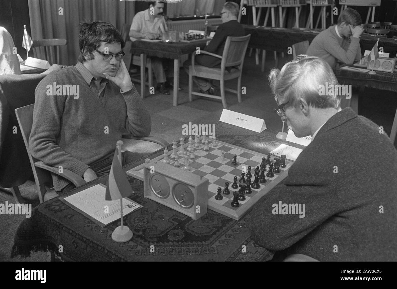 12 ree hi-res stock photography and images - Alamy