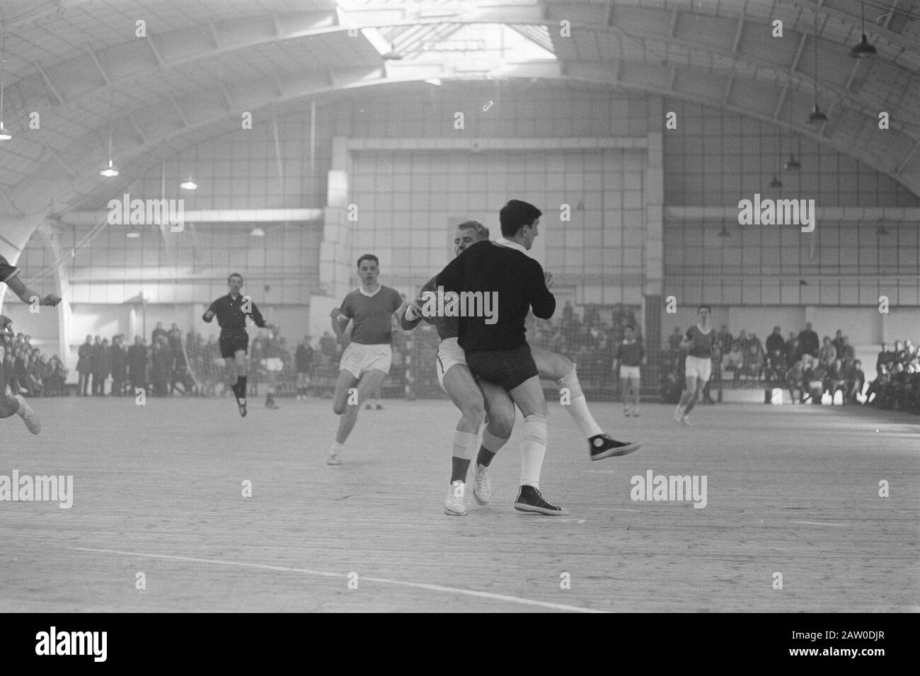 Indoor handball dutch national team hi-res stock photography and images ...