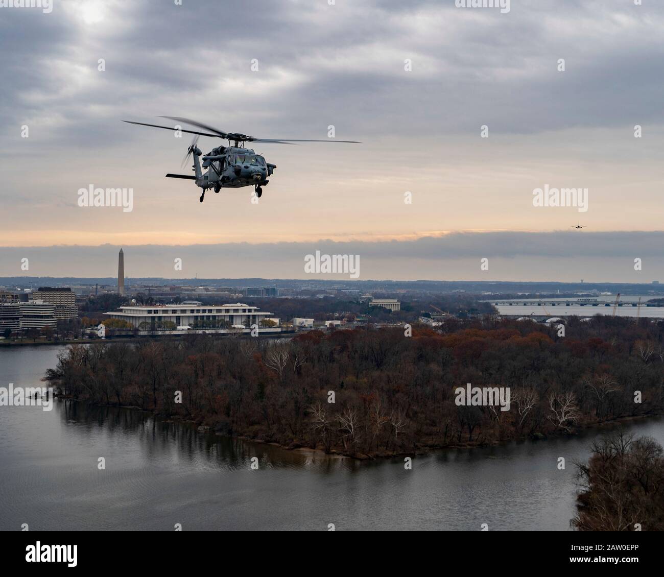 191210-N-VQ790-1082 WASHINGTON (Dec. 10, 2019) An MH-60S Knighthawk ...