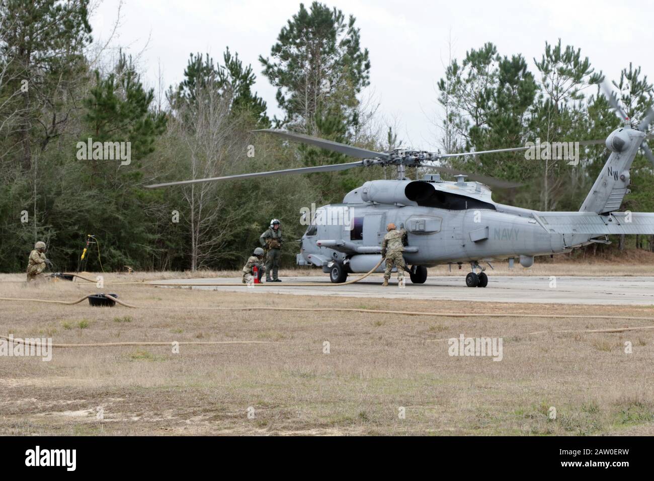 Mississippi Army National Guard Soldiers of Company E, 185th Aviation ...