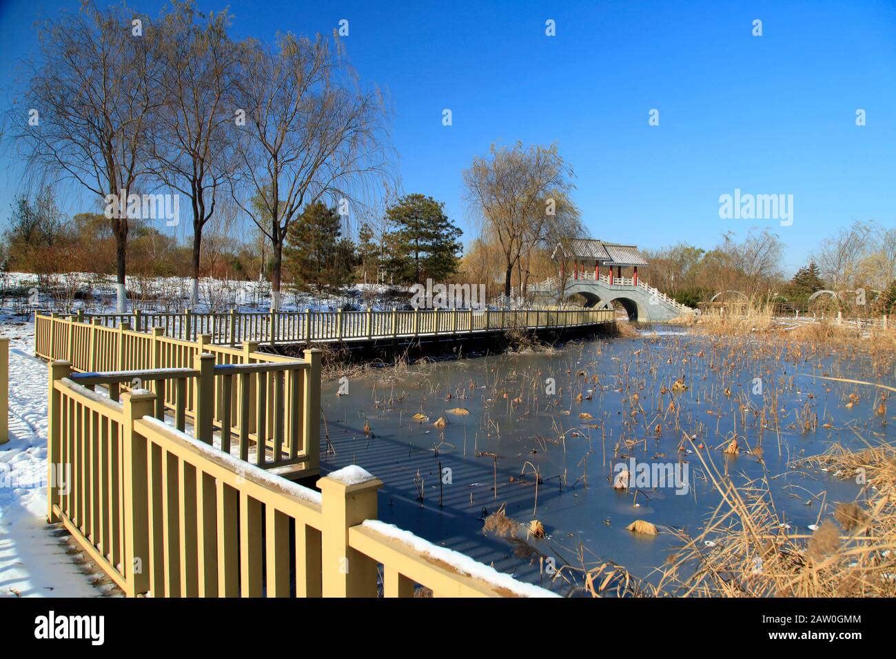 China's traditional pavilions Stock Photo - Alamy