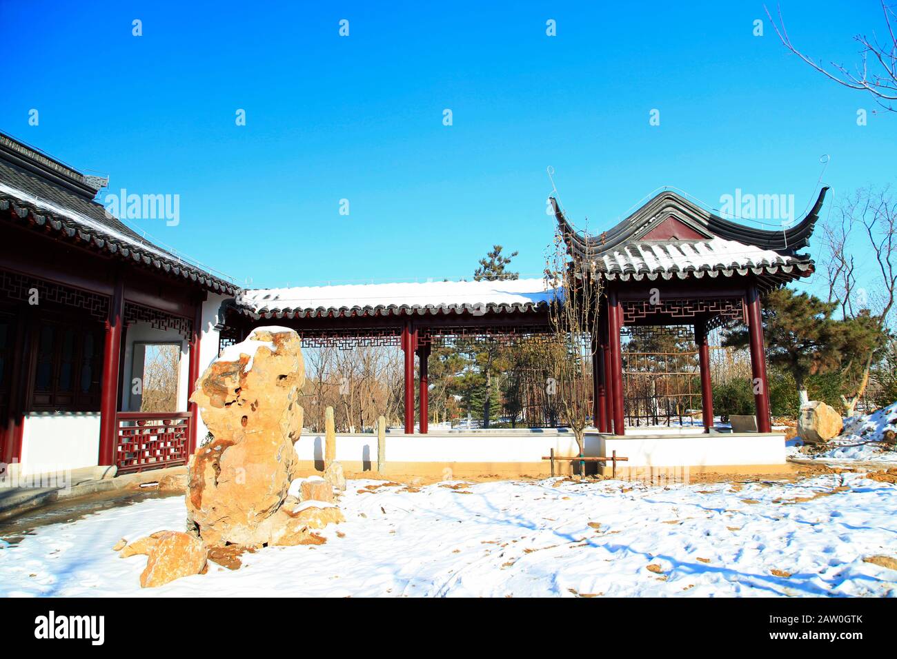 China's traditional pavilions Stock Photo - Alamy