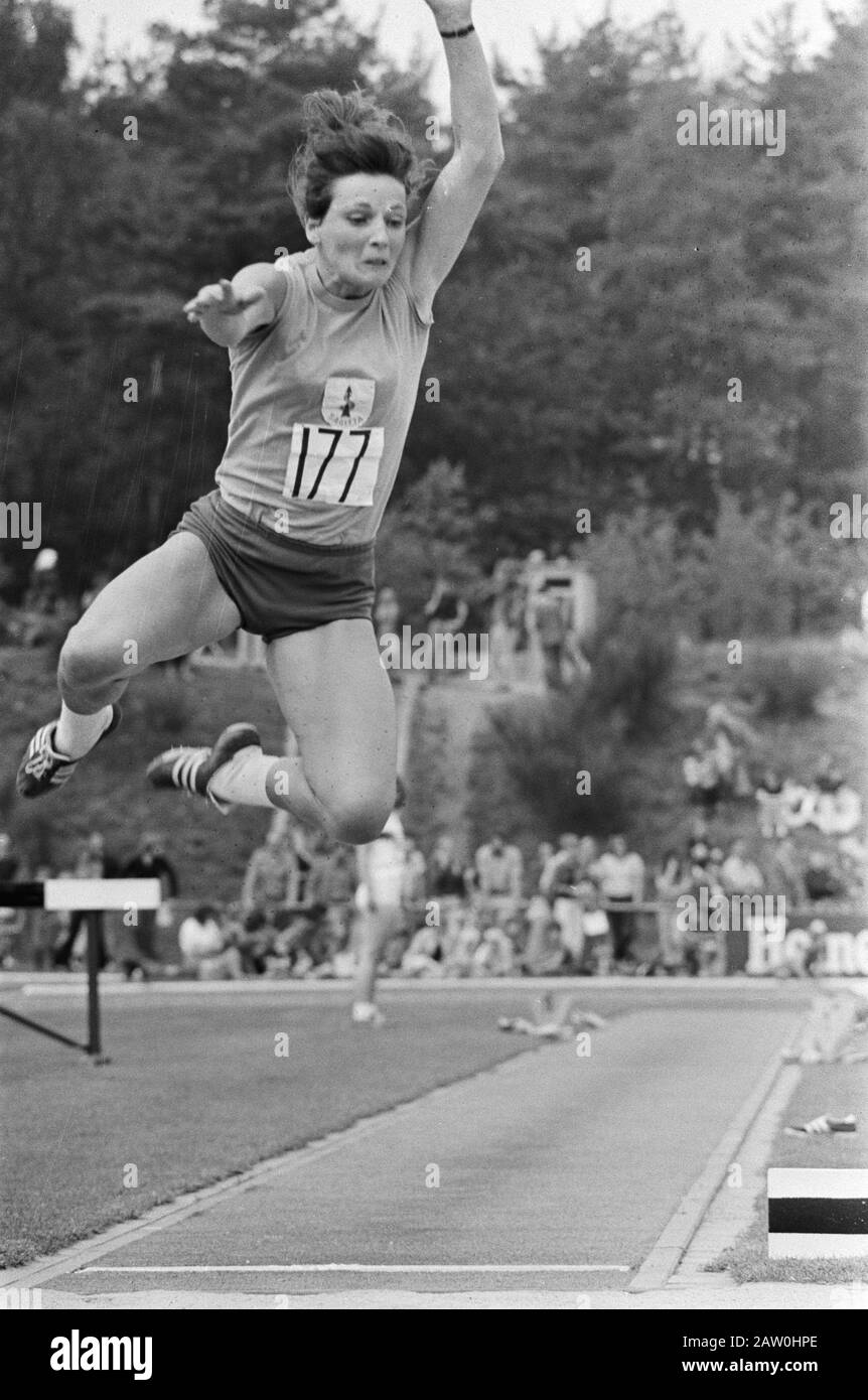 Dutch athletics championships 1974 hi-res stock photography and images ...
