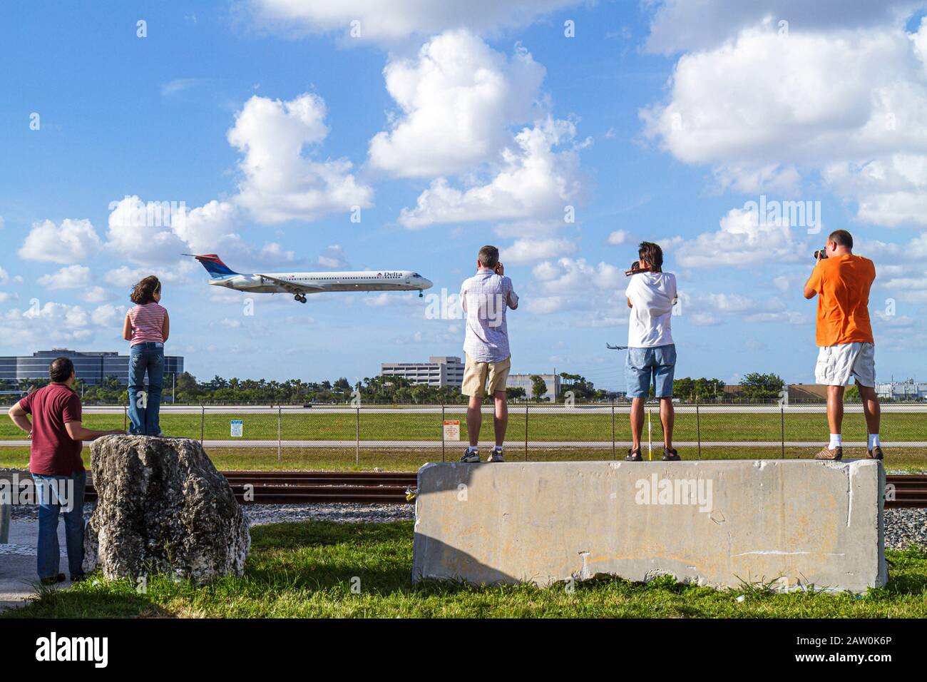 Miami Florida International Airport MIA,aircraft plane spotter,adult ...