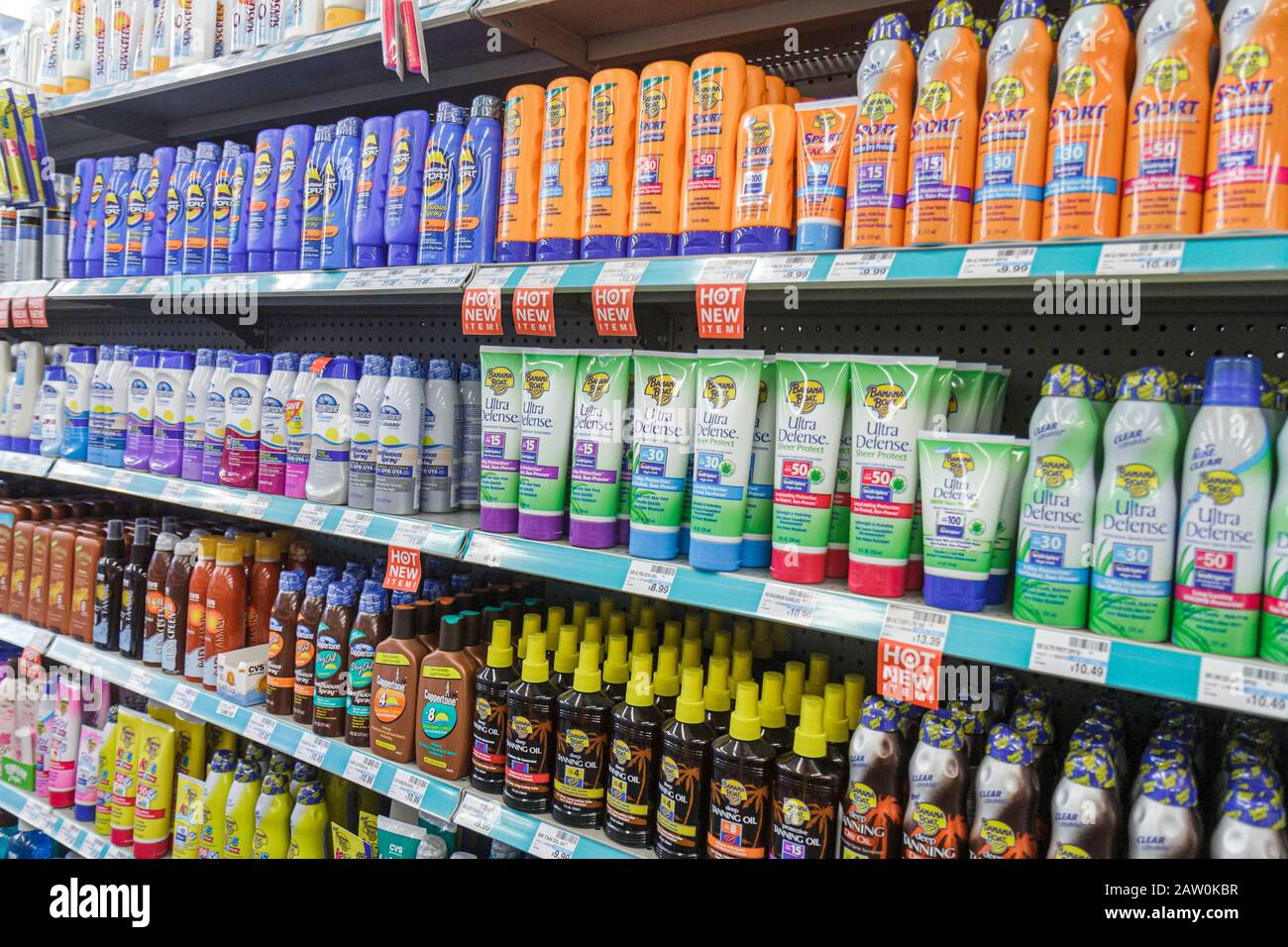 Cvs shelves hi-res stock photography and images - Alamy
