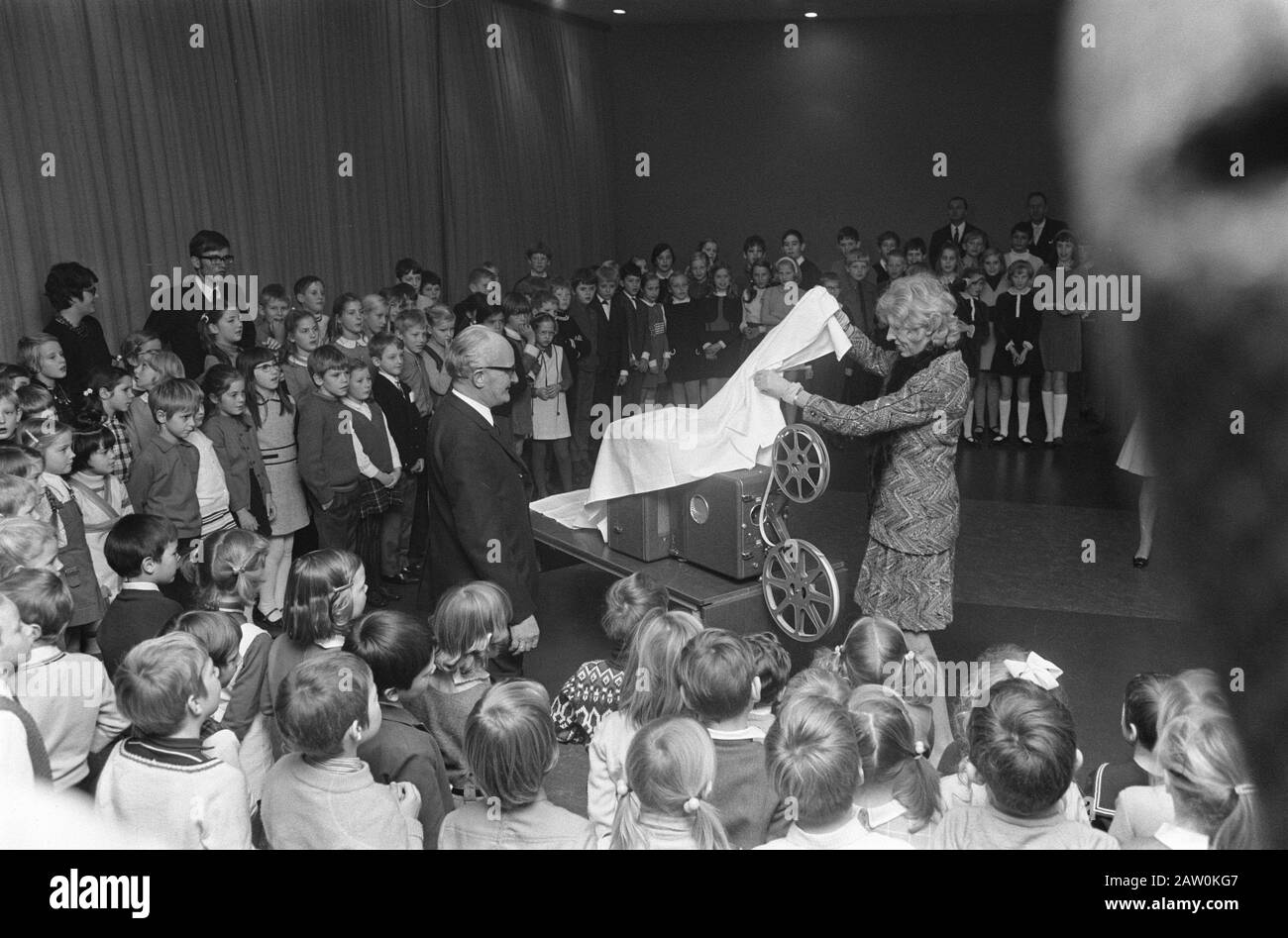 Claude pompidou hi-res stock photography and images - Alamy