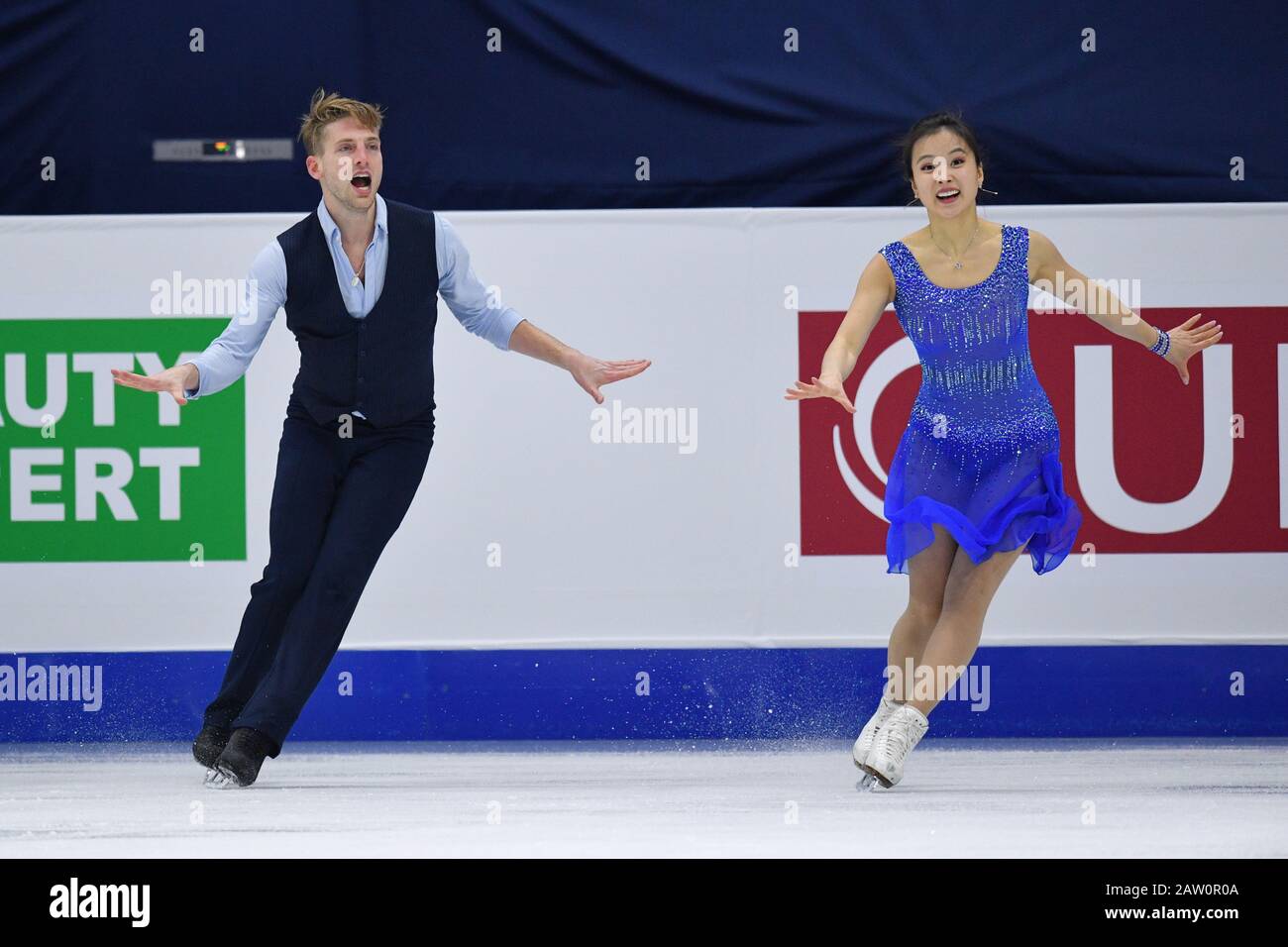 Seoul, South Korea. 6th Feb, 2020. Yura Min & Daniel Eaton (KOR ...