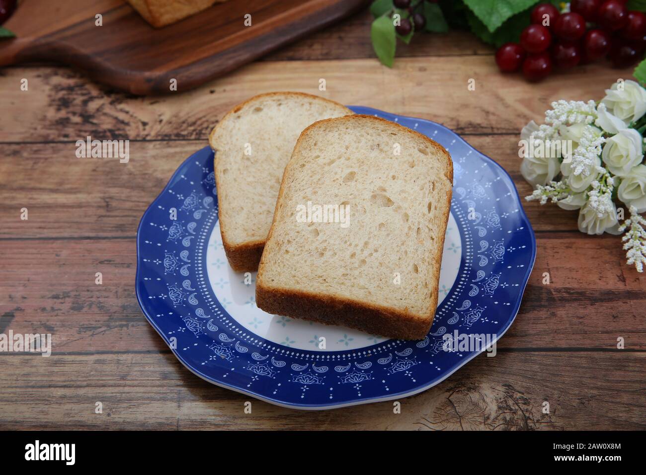 Two color bread hi-res stock photography and images - Alamy