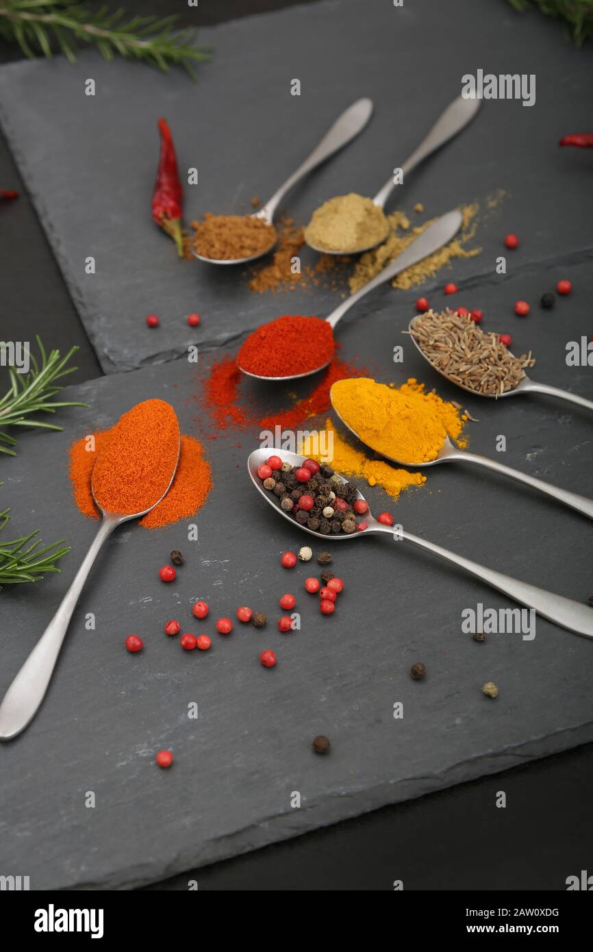 Garam masala flour hi-res stock photography and images - Alamy