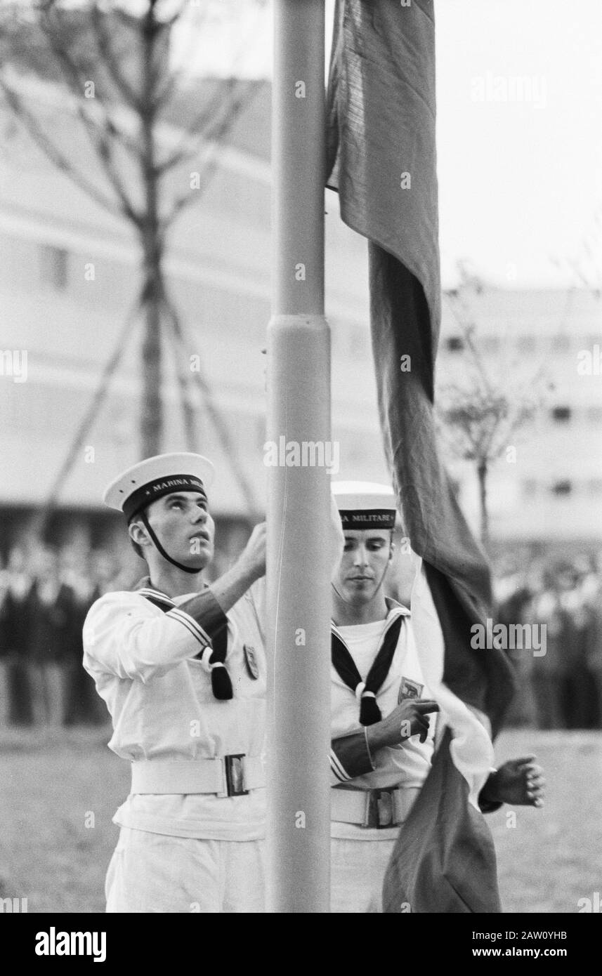 Olympic Games in Rome, hoisting the Dutch flag in the Olympic Village ...