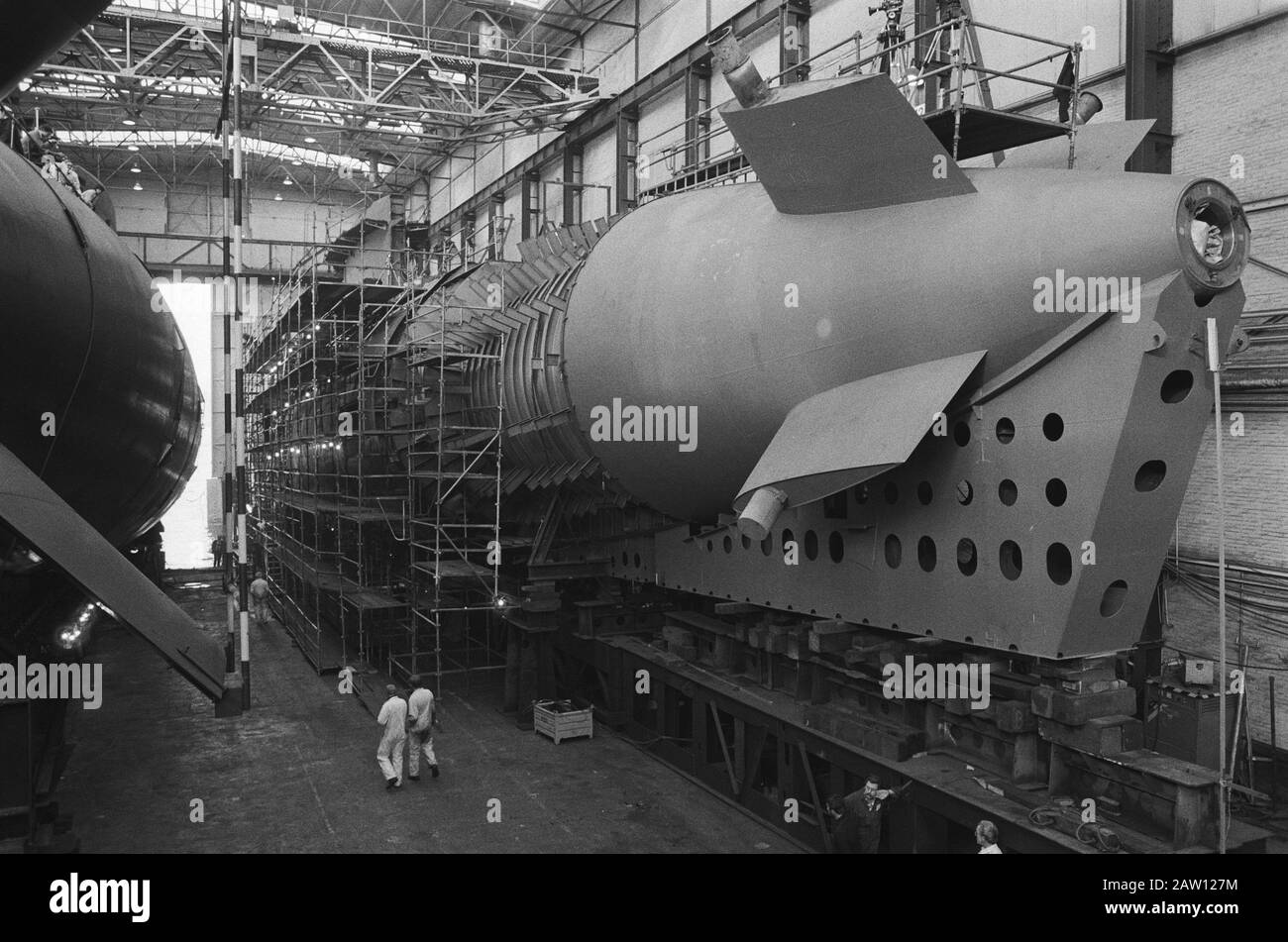 Submarine walrus launched hi-res stock photography and images - Alamy