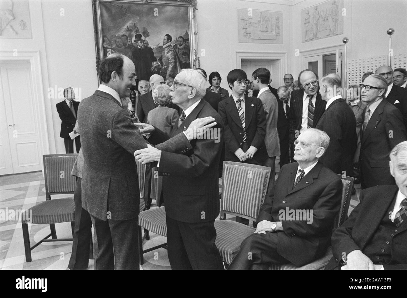 Unveiling bust gerbrandy hi-res stock photography and images - Alamy