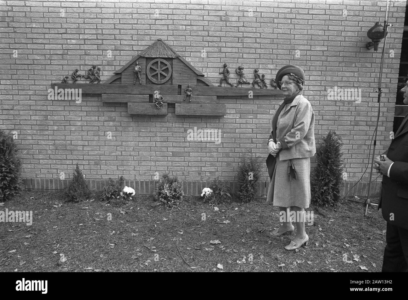 Townhouse front Black and White Stock Photos & Images - Alamy