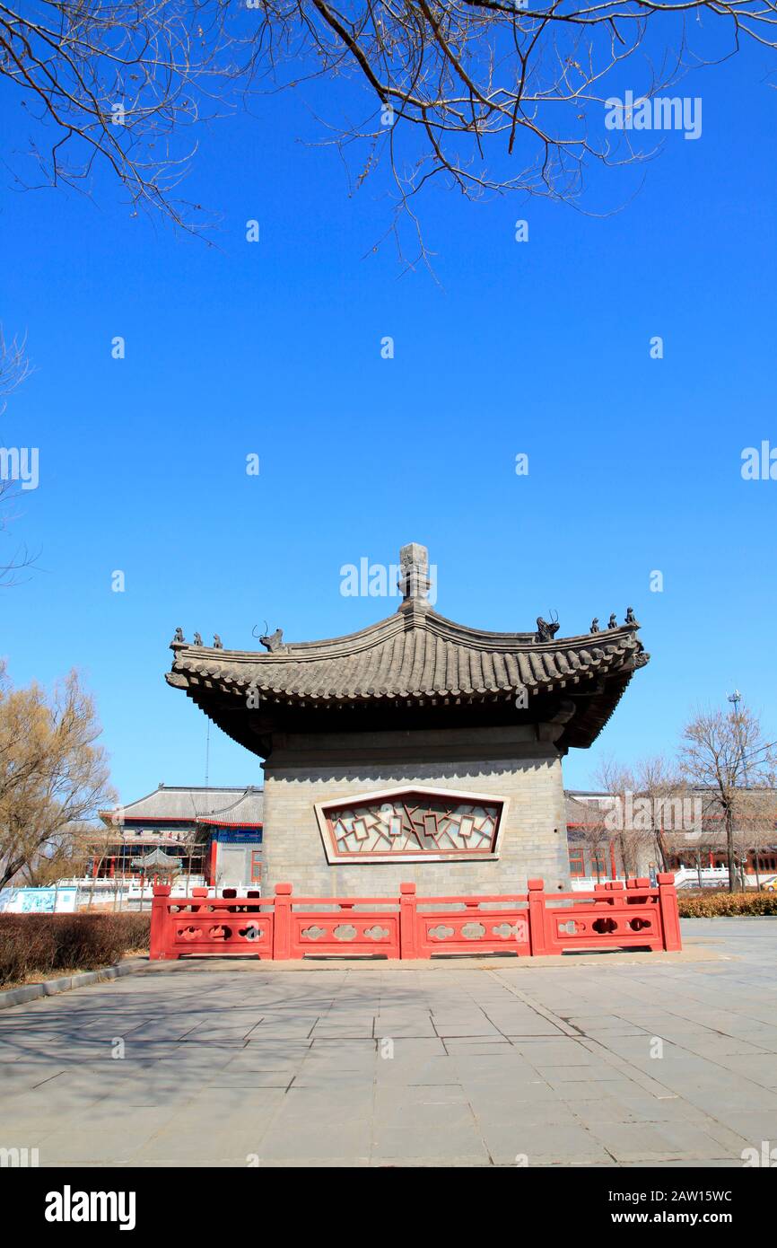 Chinese classical architecture Stock Photo - Alamy