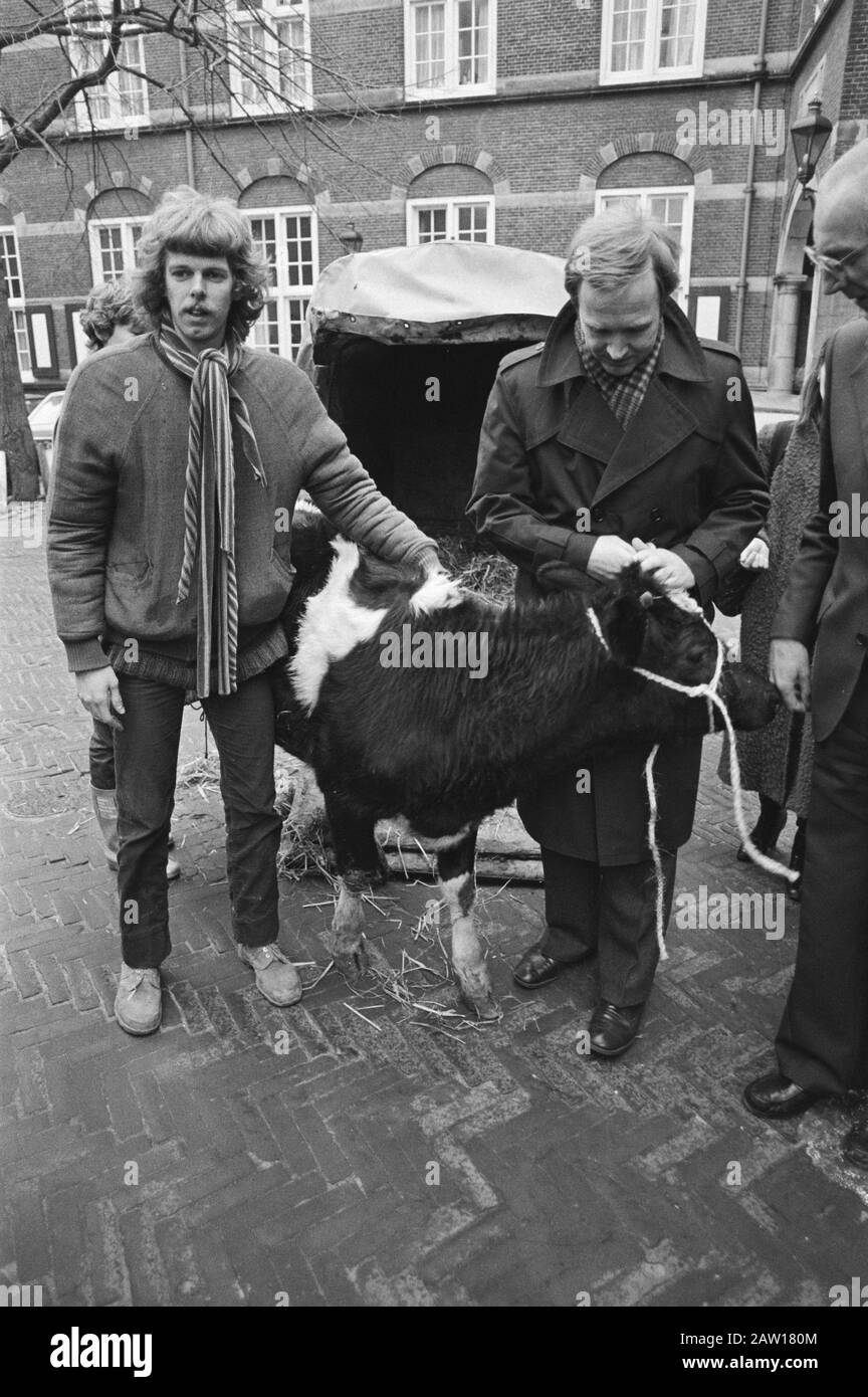 Animal rights protest 1980s hi-res stock photography and images - Alamy
